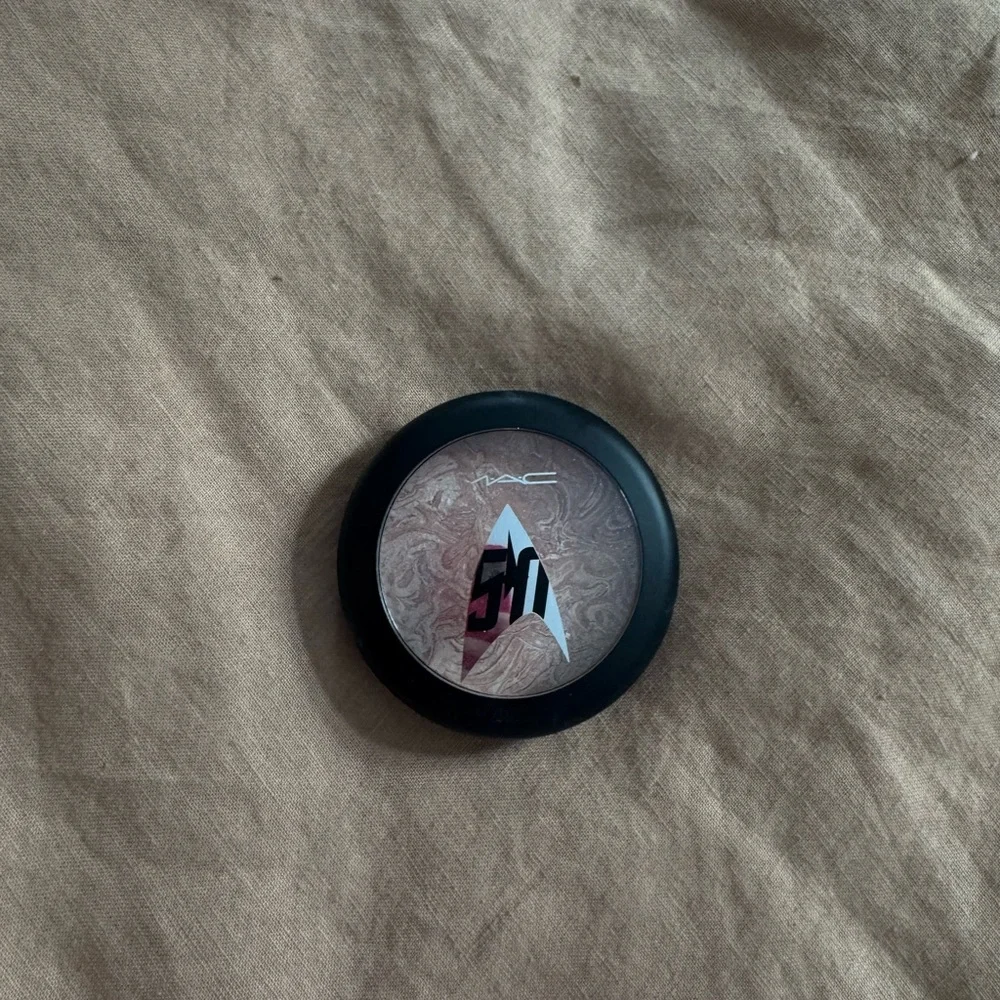 MAC Cosmetics | Makeup | Mac Star Trek Trip The Light Fantastic Powder ...